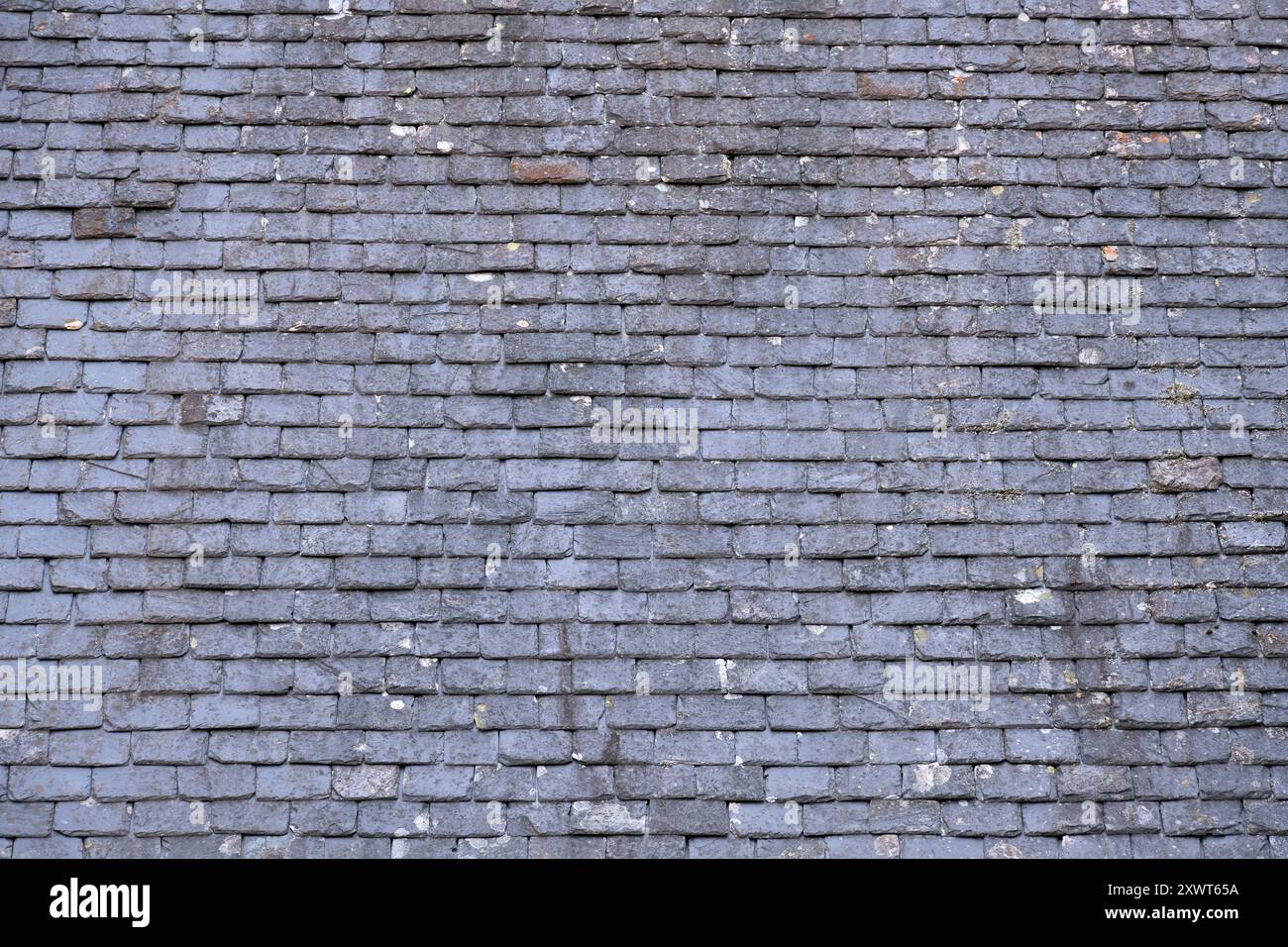 Gray rusty roofing tiles hi-res stock photography and images - Alamy