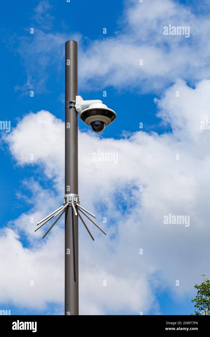 Surveillance camera on a light pole hi-res stock photography and images ...