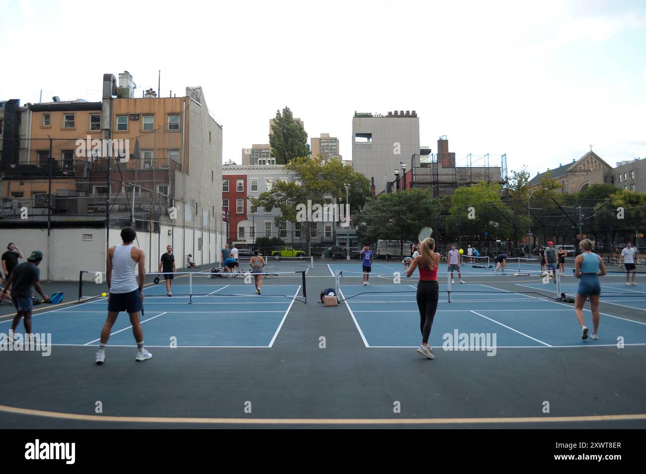 Pickleball new york hi-res stock photography and images - Alamy