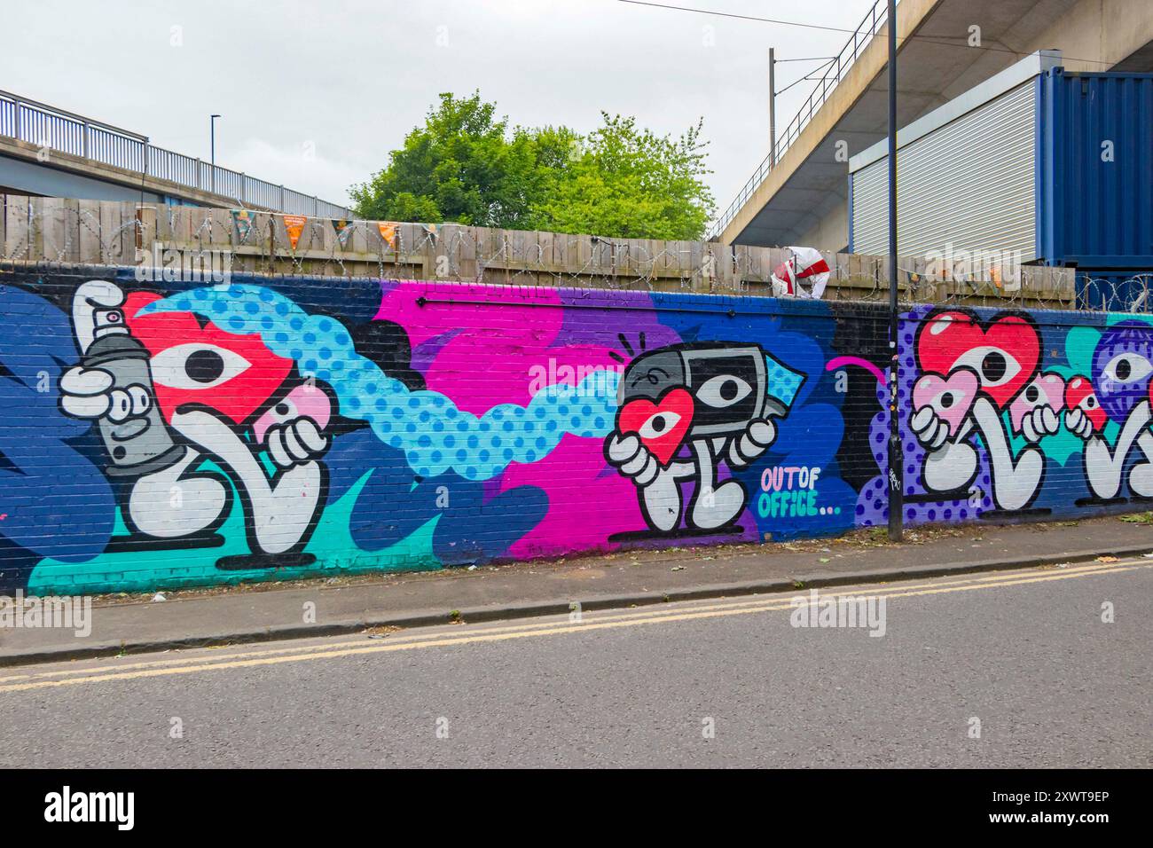 street art graffiti wall painting in newcastle upon tyne newcastle ...