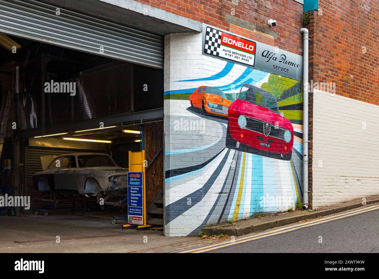 street art wall painting alfa romeo garage ouseburn in newcastle upon ...