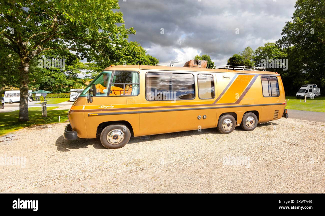 1970s gold GMC kingsley american motorhome campervan RV orange and ...