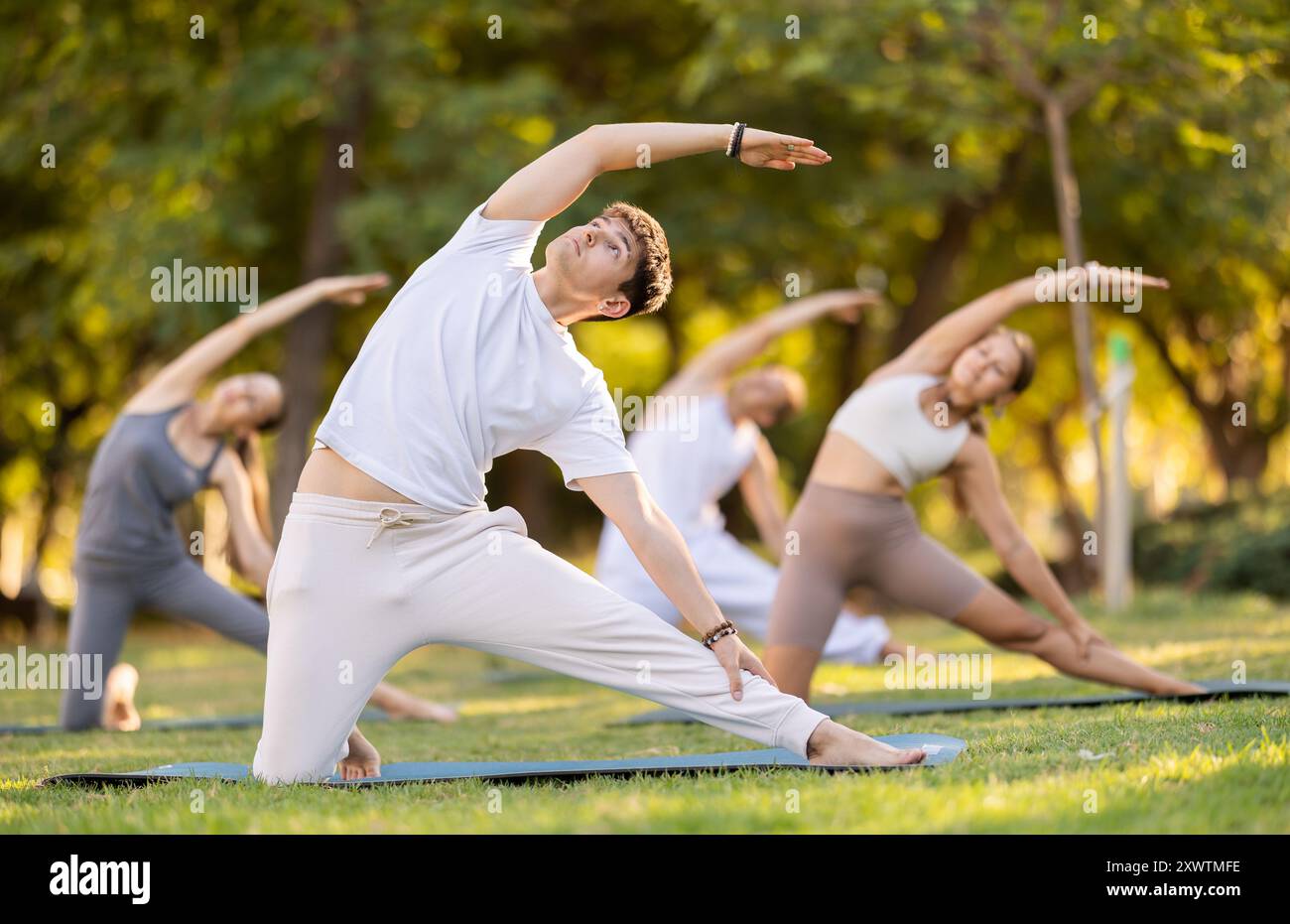 Asana gate hi-res stock photography and images - Alamy
