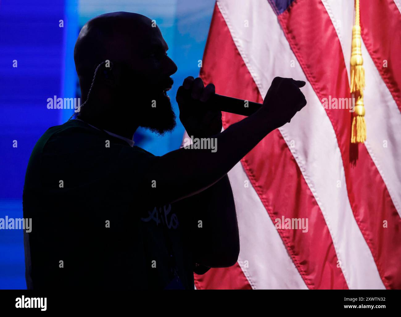 Common rapper hi-res stock photography and images - Alamy