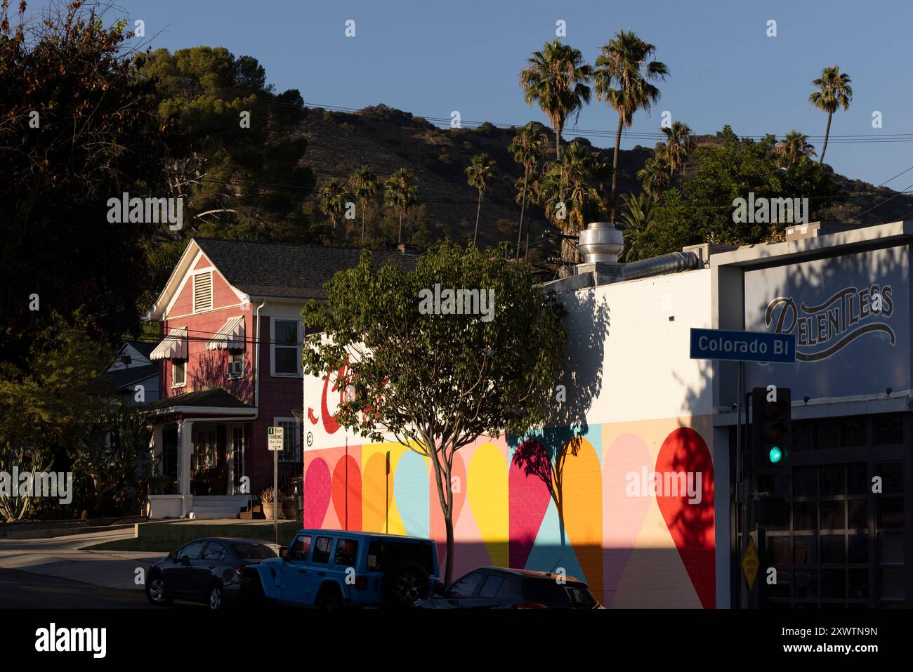 Los Angeles, California, USA - August 18, 2024: Late afternoon sunlight ...
