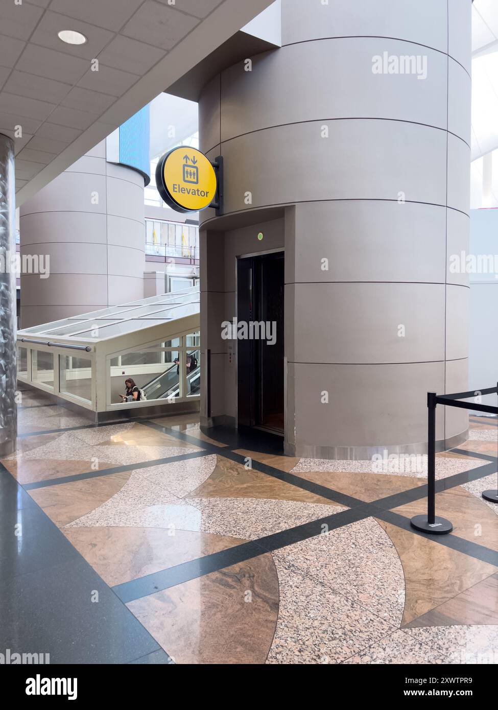 Elevator Sign at Denver International Airport Terminal Stock Photo - Alamy