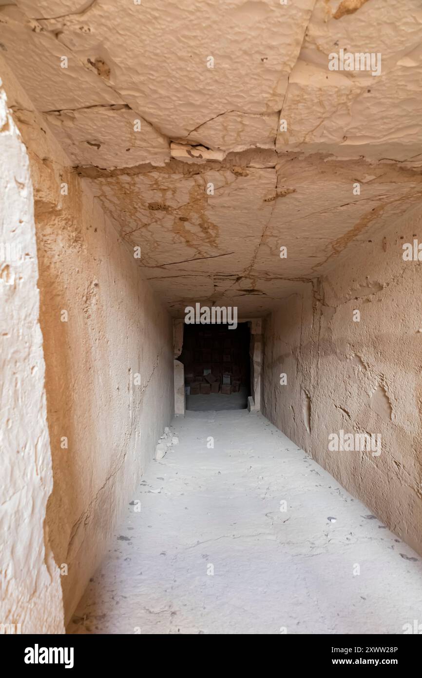 Valley of the Kings, kings valley, entrance of KV55 tomb, estimated ...