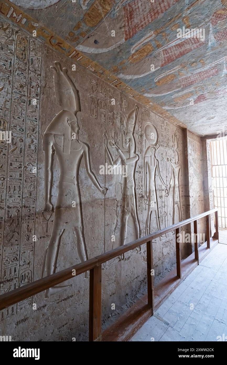 Valley of the Kings, kings valley, interior of KV15 with relief, tomb ...