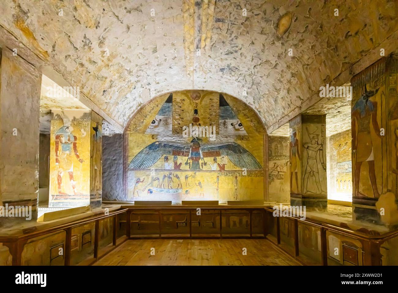 Valley of the Kings, kings valley, interior of KV14 with paintings ...