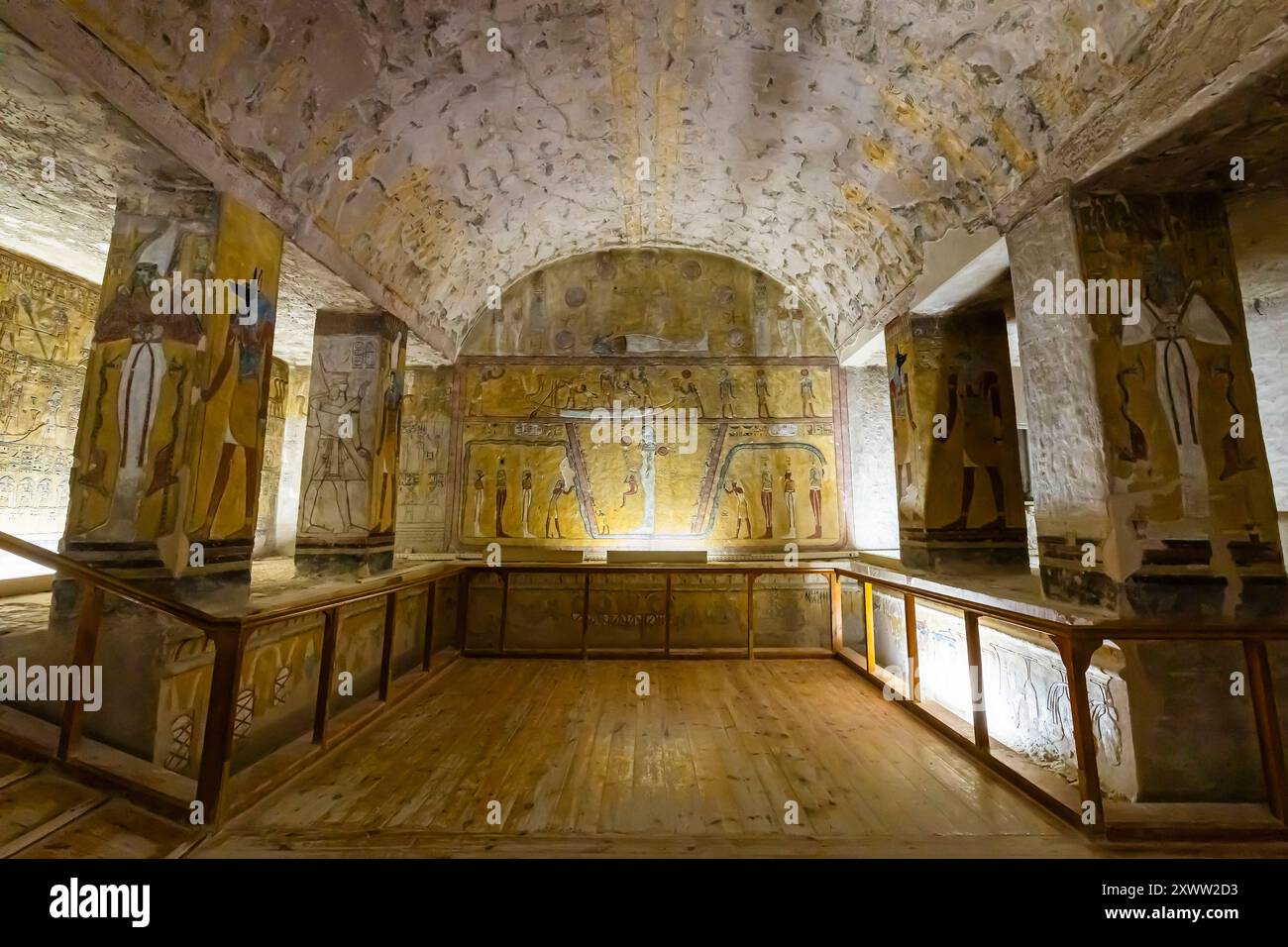 Valley of the Kings, kings valley, interior of KV14 with paintings ...