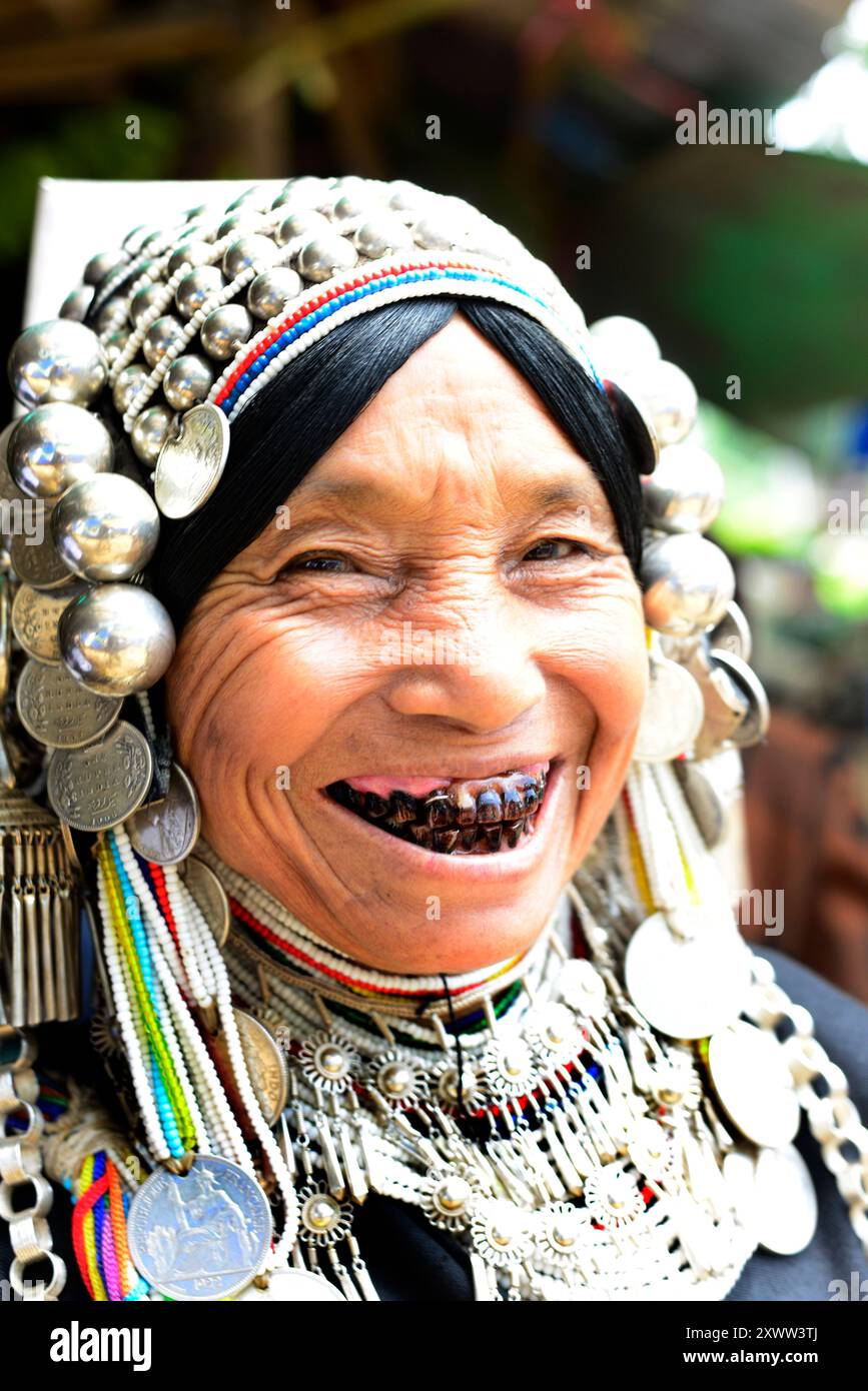 Akha and myanmar hi-res stock photography and images - Alamy