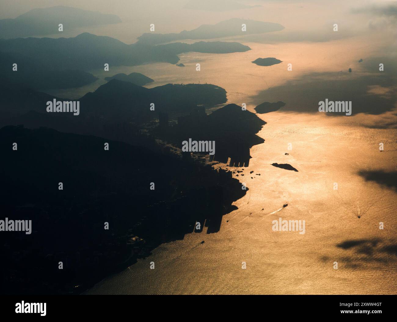 Aerial view of the East Lamma Channel in Hong Kong during sunrise Stock ...