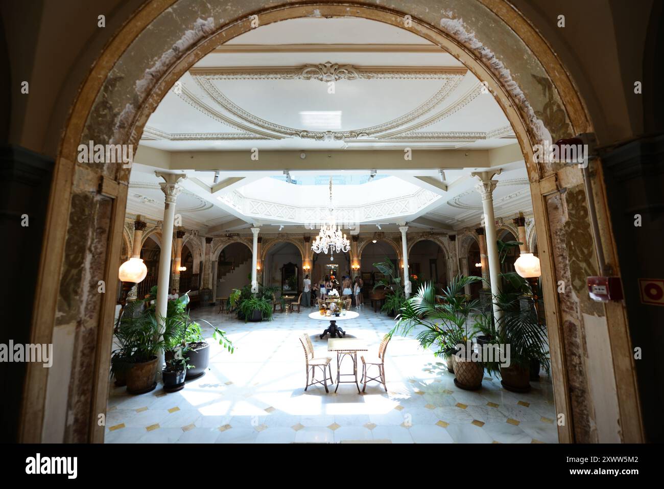 The beautiful interior of the Oriente Atiram Hotel on La Rambla ...