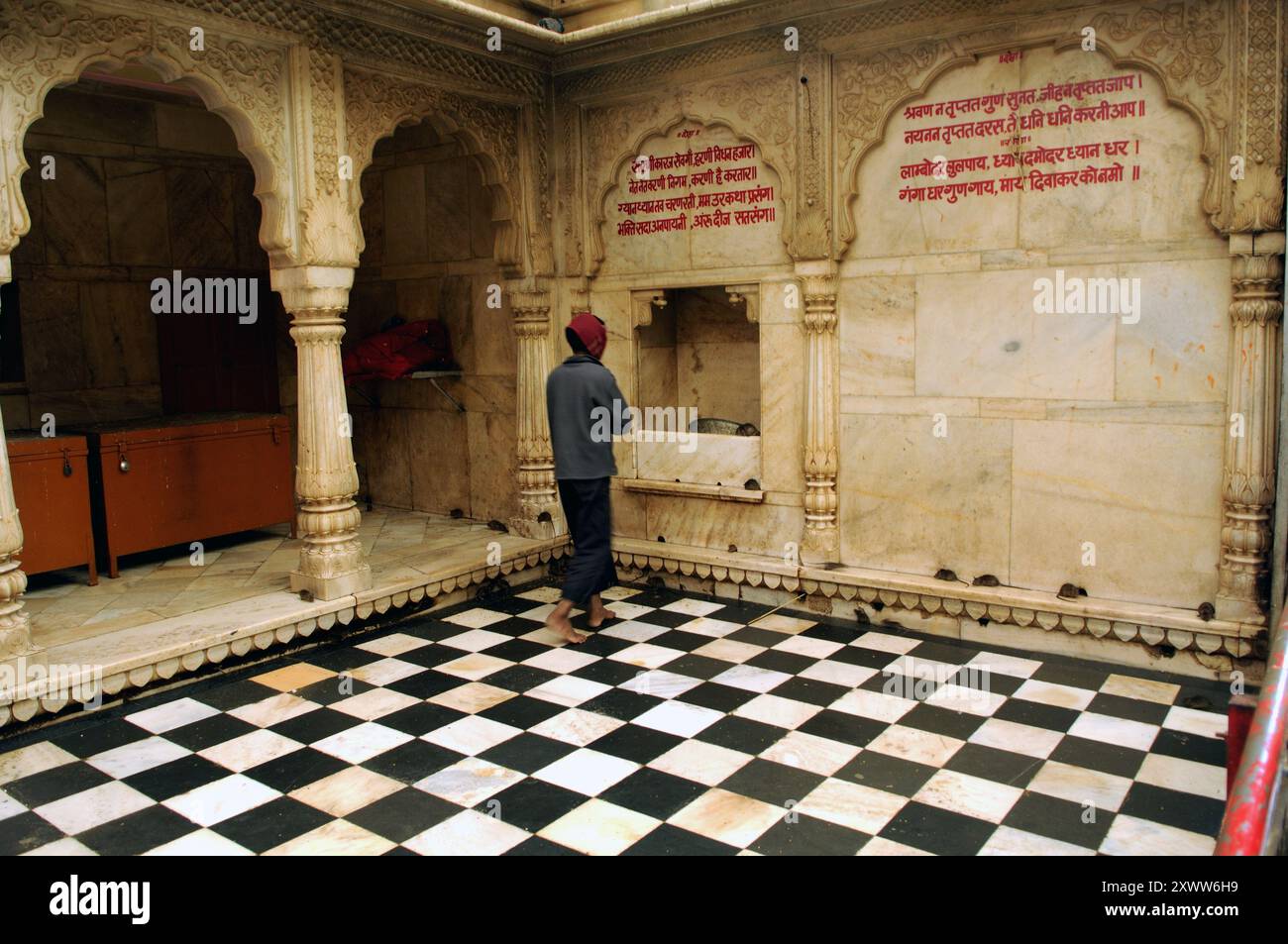 The Karnimata Rat temple near Bikaner, Rajasthan, India Stock Photo - Alamy