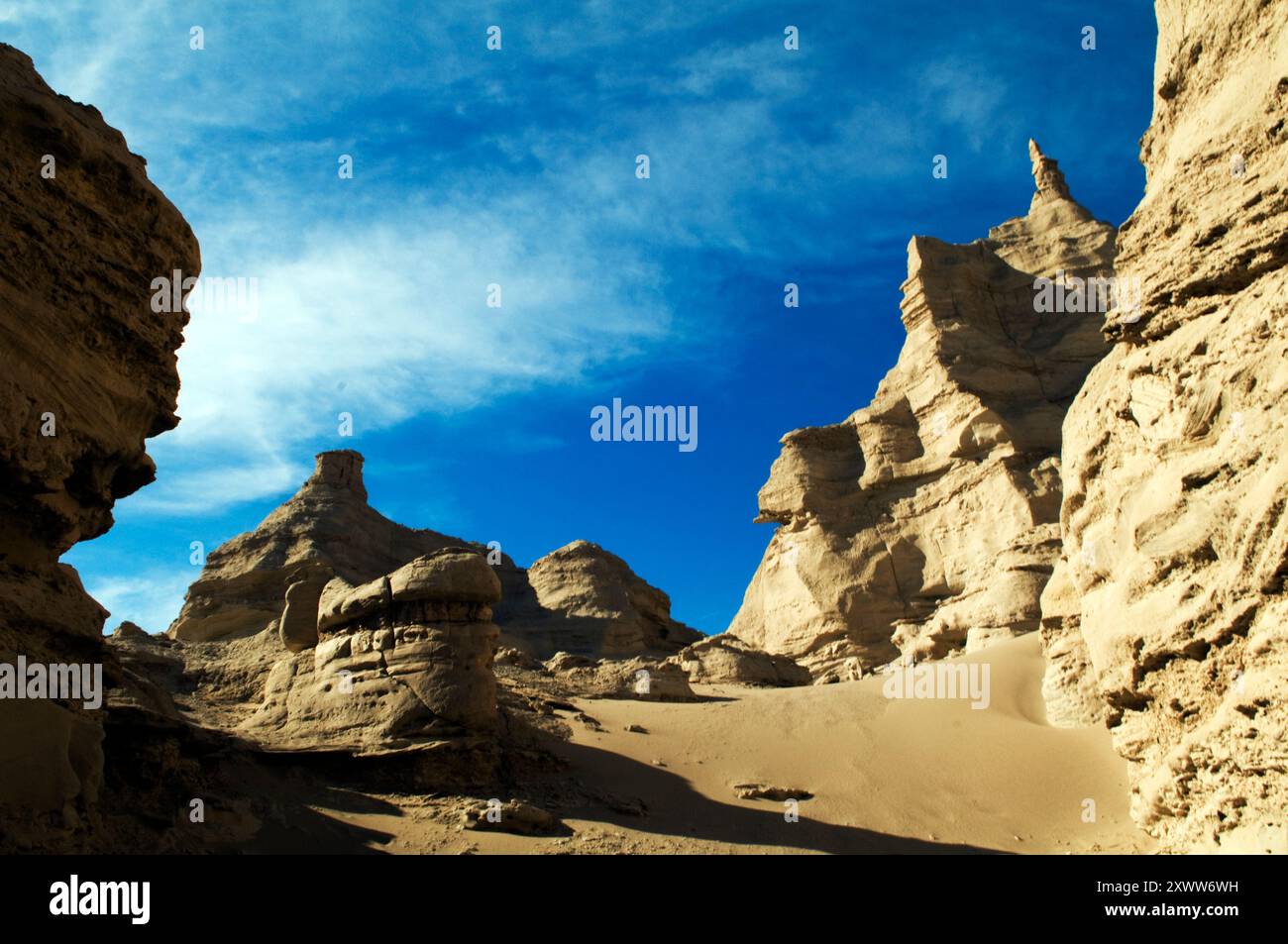 Beautiful arid landscapes at the Hami desert / Gobi desert near Hami ...