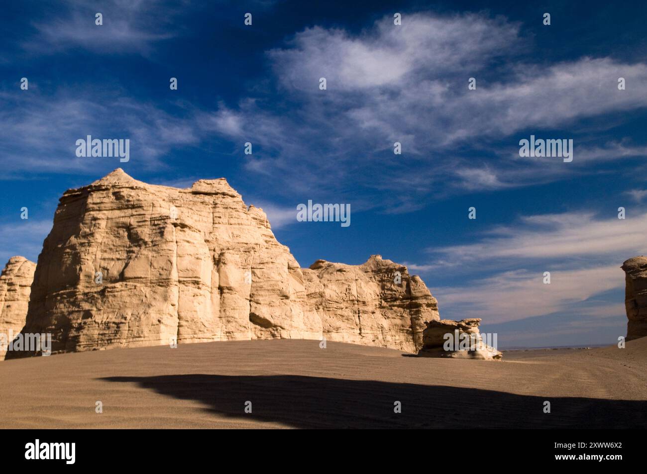 Beautiful arid landscapes at the Hami desert / Gobi desert near Hami ...