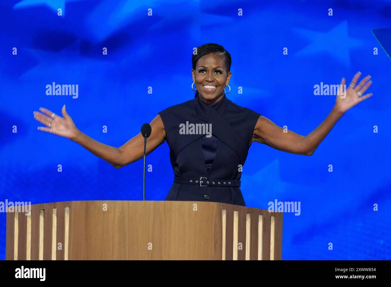 Former first lady Michelle Obama speaking during the Democratic ...