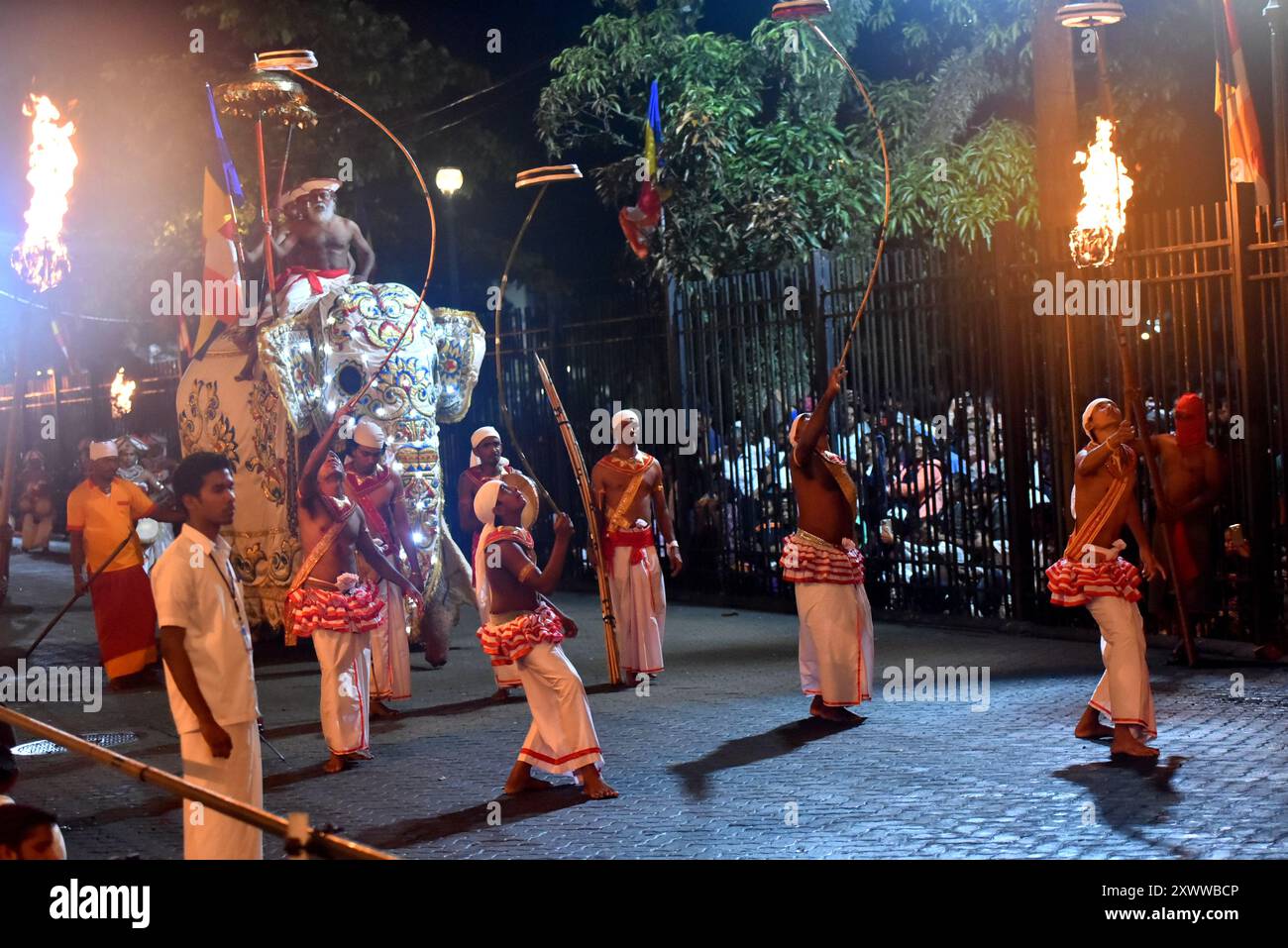 Kandy, Sri Lanka. 19th Aug, 2024. The Esala Perahera in Kandy, one of ...