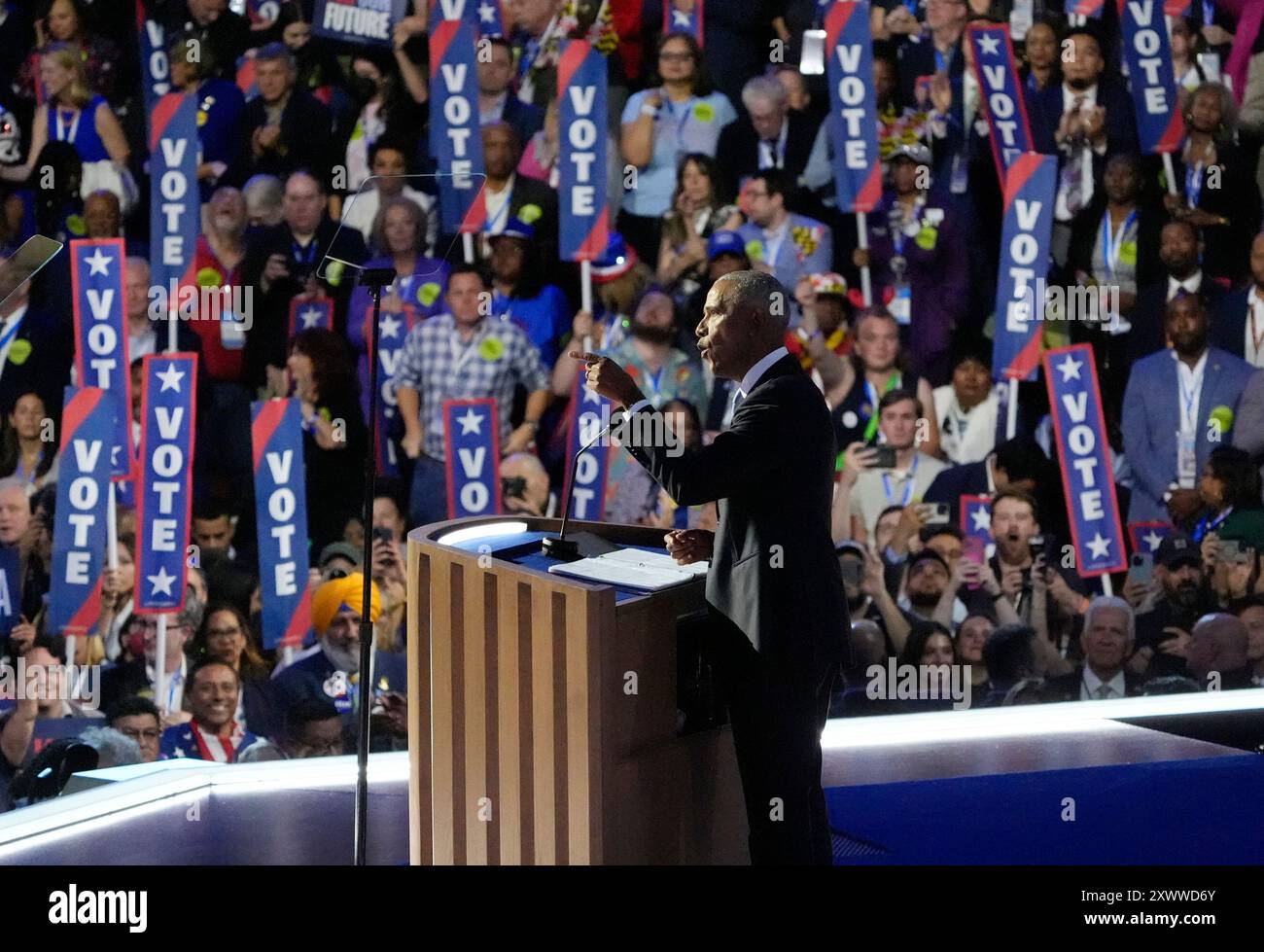 Chicago, United States. 20th Aug, 2024. Former President Barack Obama ...