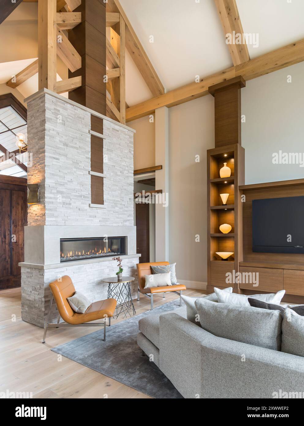 Tall two story open space hi-res stock photography and images - Alamy