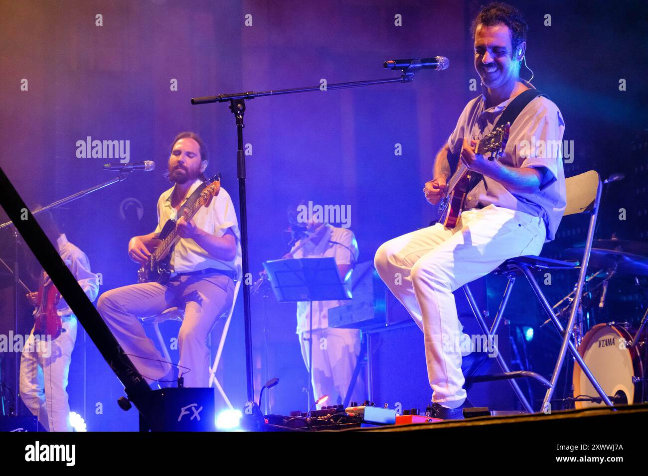 Colapesce e Dimartino Stock Photo - Alamy