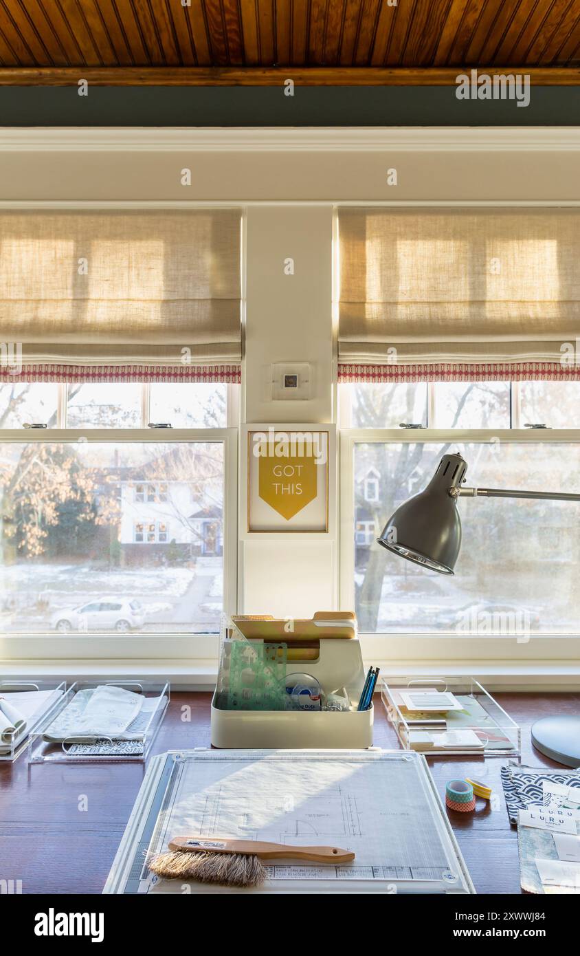 Desk next to sunny windows hi-res stock photography and images - Alamy