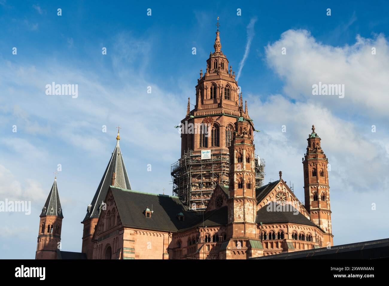 The Frankfurt Cathedral, Kaiserdom St. Bartholomäus (St. Bartholomew ...