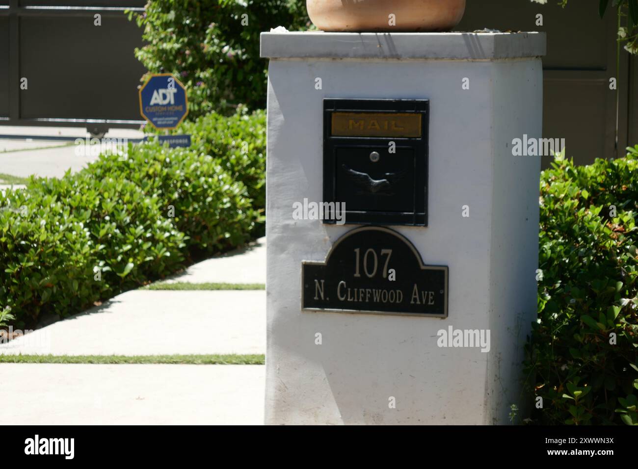 Los Angeles, California, USA 19th August 2024 Actor Bruce Willis Home ...