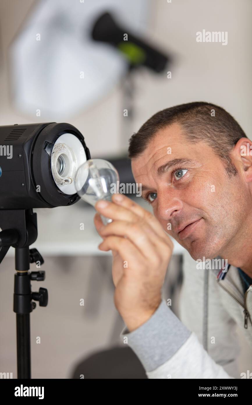 Photography photo shoot trainee hi-res stock photography and images - Alamy