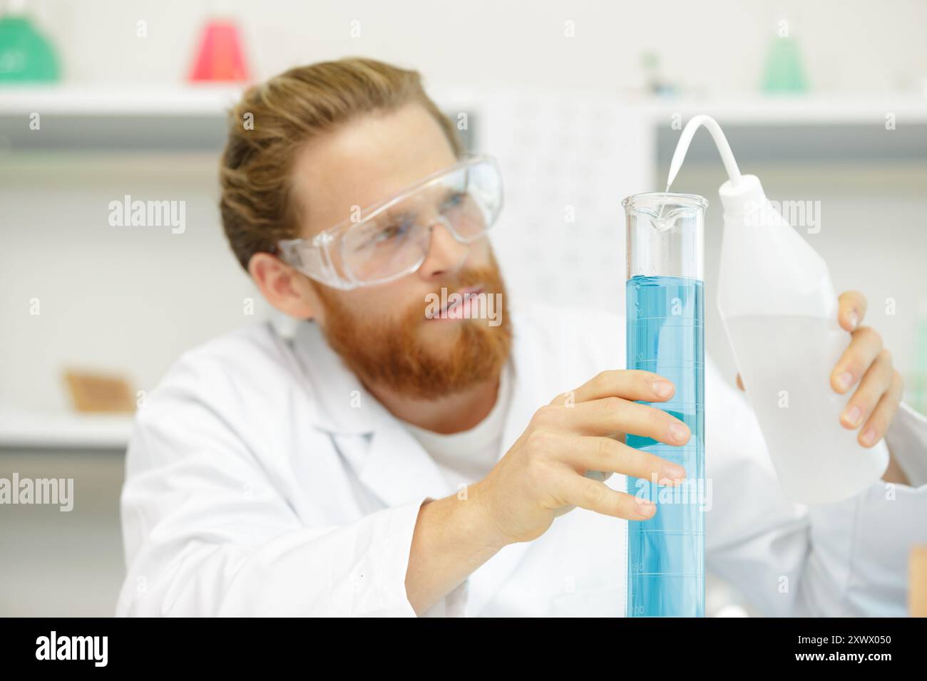 Biology experiment 1 hi-res stock photography and images - Alamy