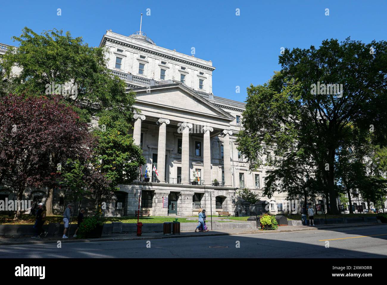 Canada, Quebec, Montreal: the Lucien-Saulnier Building (also known as ...
