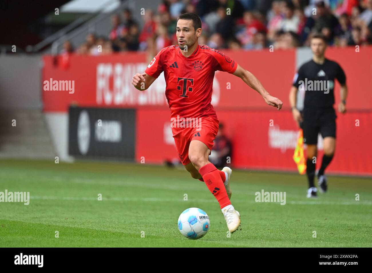 Munich, Deutschland. 20th Aug, 2024. Raphael GUERREIRO (FC Bayern ...