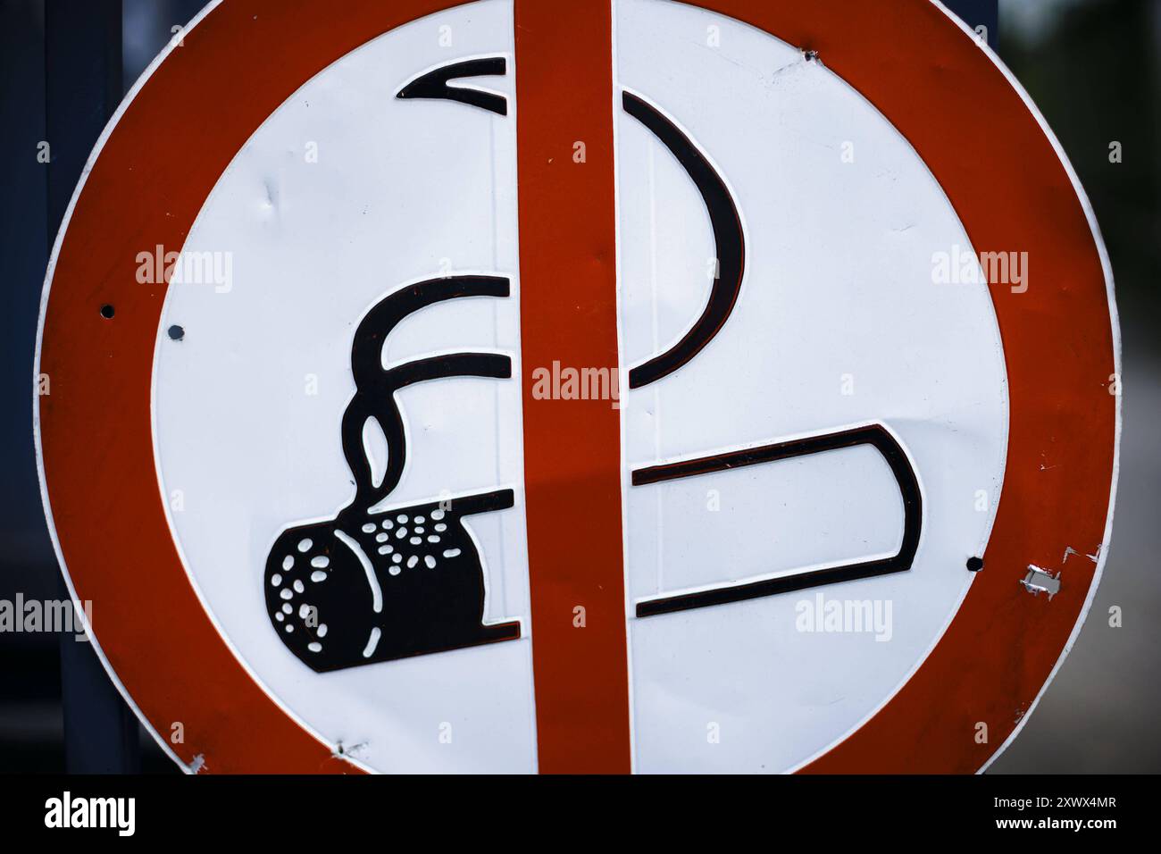 Zum rauchverbot hi-res stock photography and images - Alamy