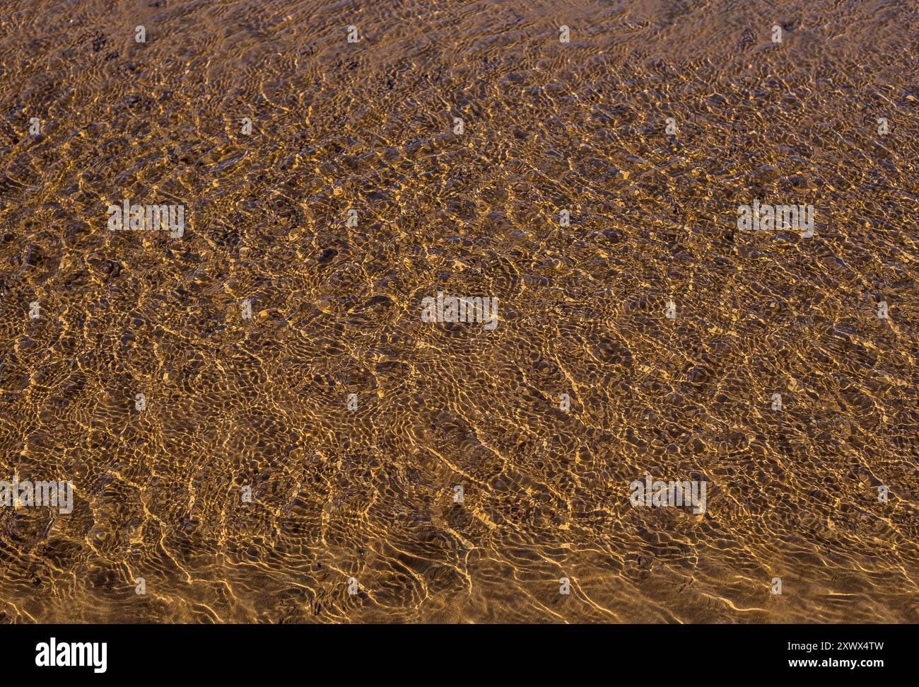 water patterns and sunlight Stock Photo - Alamy