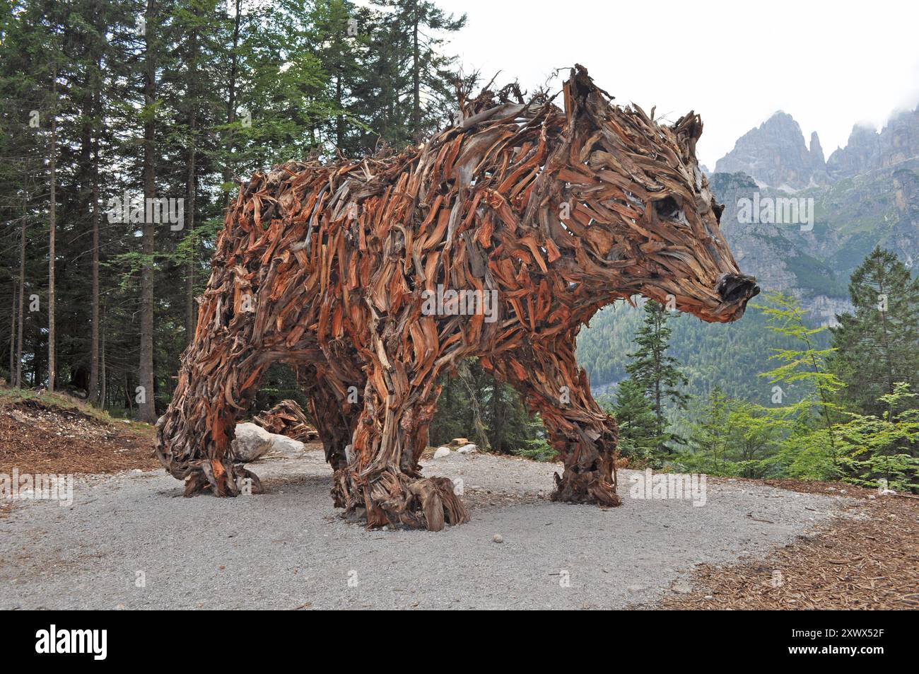 From the devastation of the Vaia storm, Marco Martalar creates art. His ...