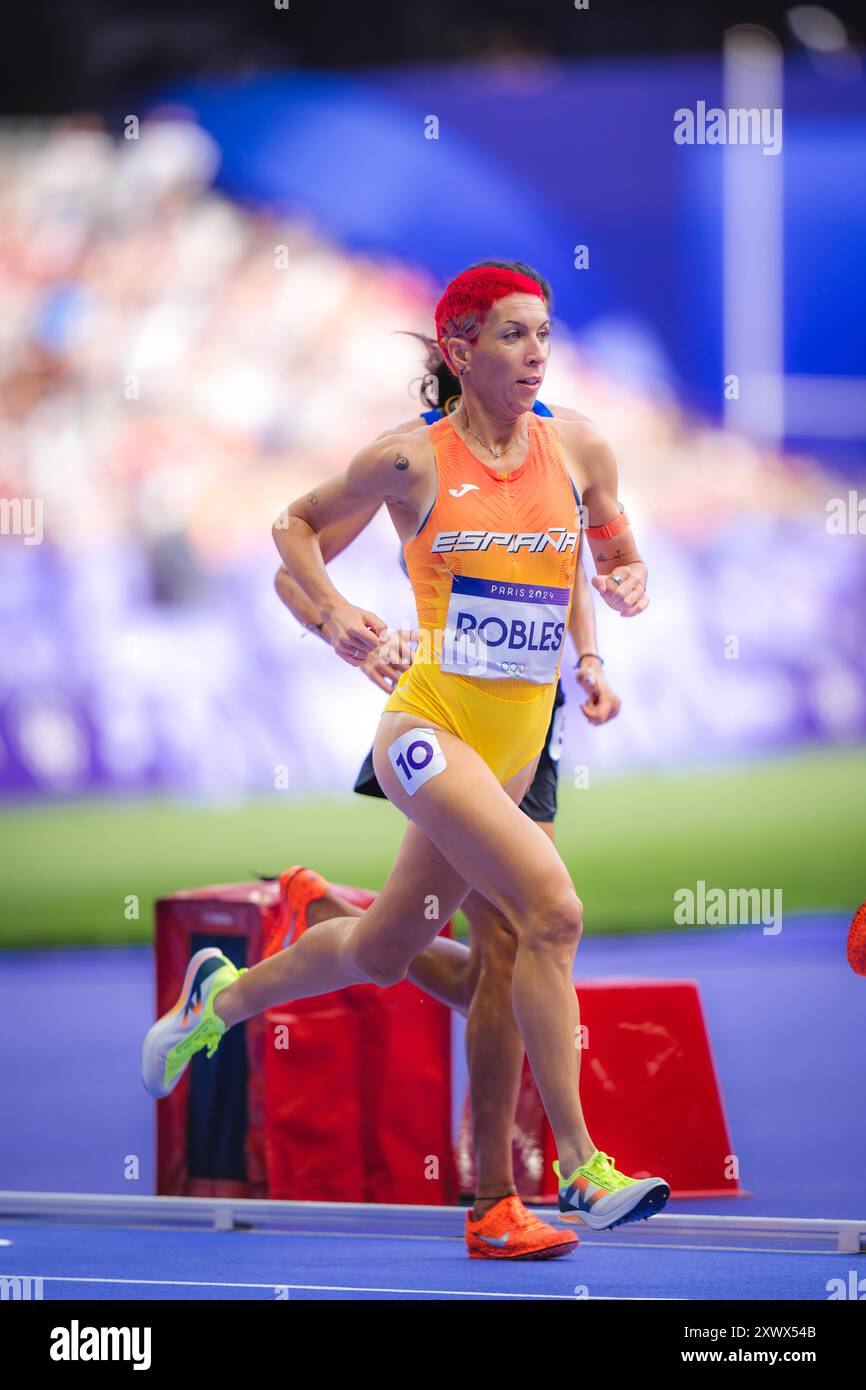 Carolina Robles participating in the 3000m Steeplechase at the Paris ...