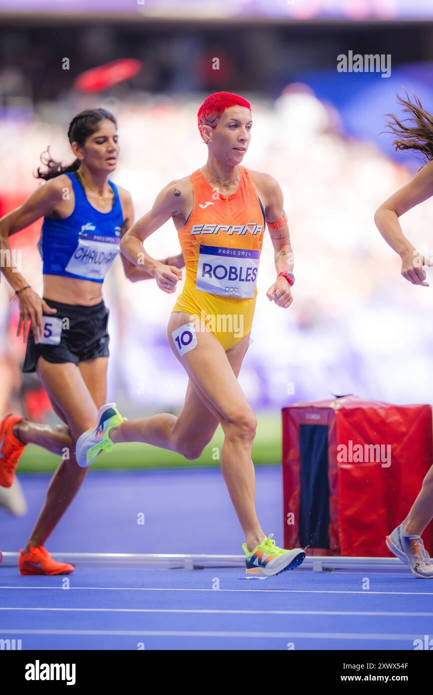 Carolina Robles participating in the 3000m Steeplechase at the Paris ...