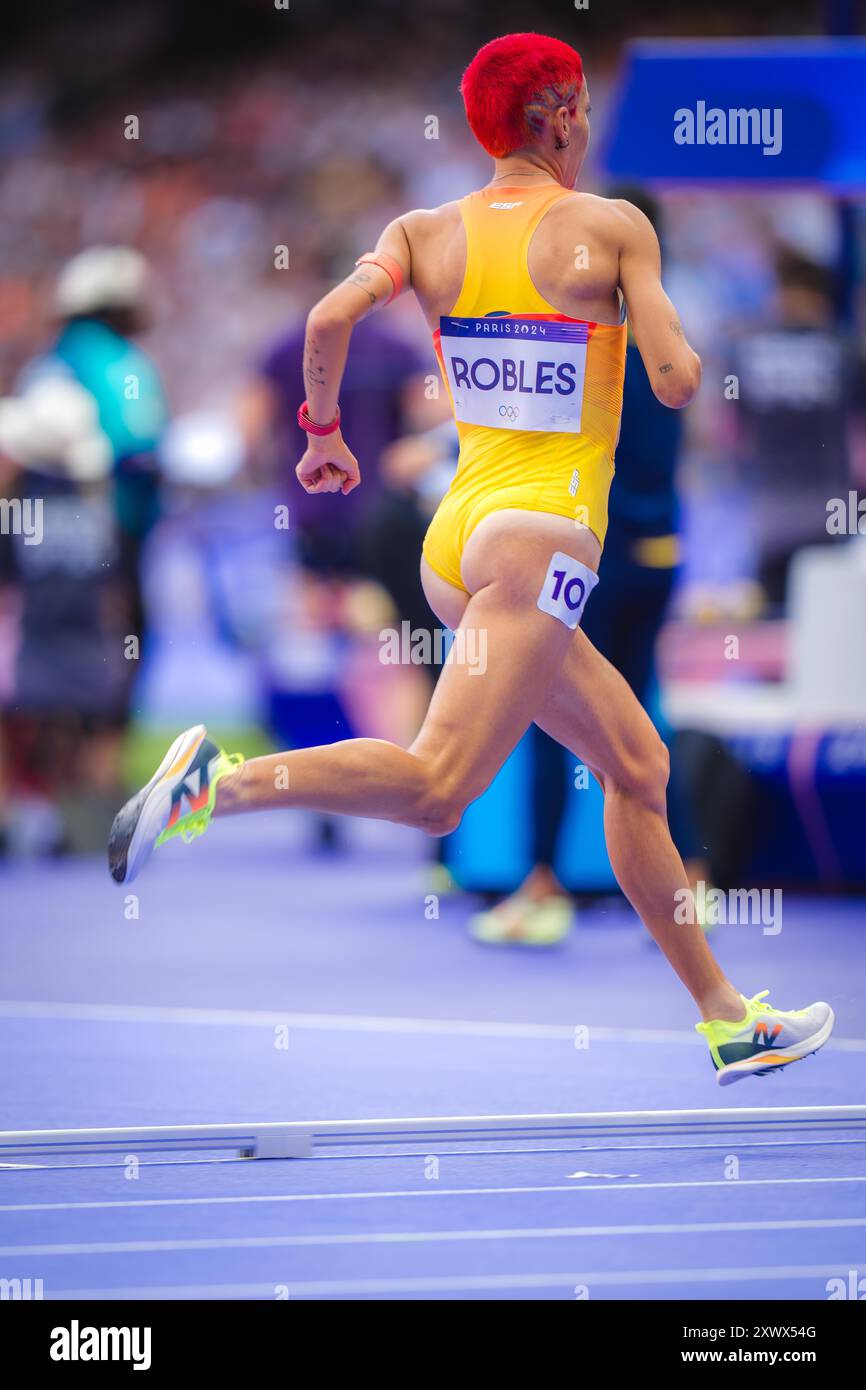 Carolina Robles participating in the 3000m Steeplechase at the Paris ...