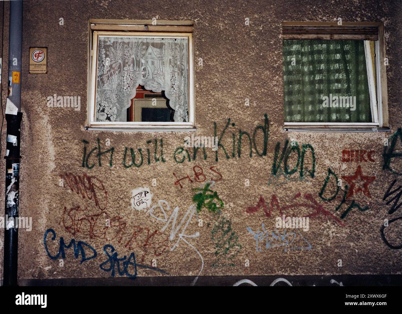 Different window signs hi-res stock photography and images - Alamy