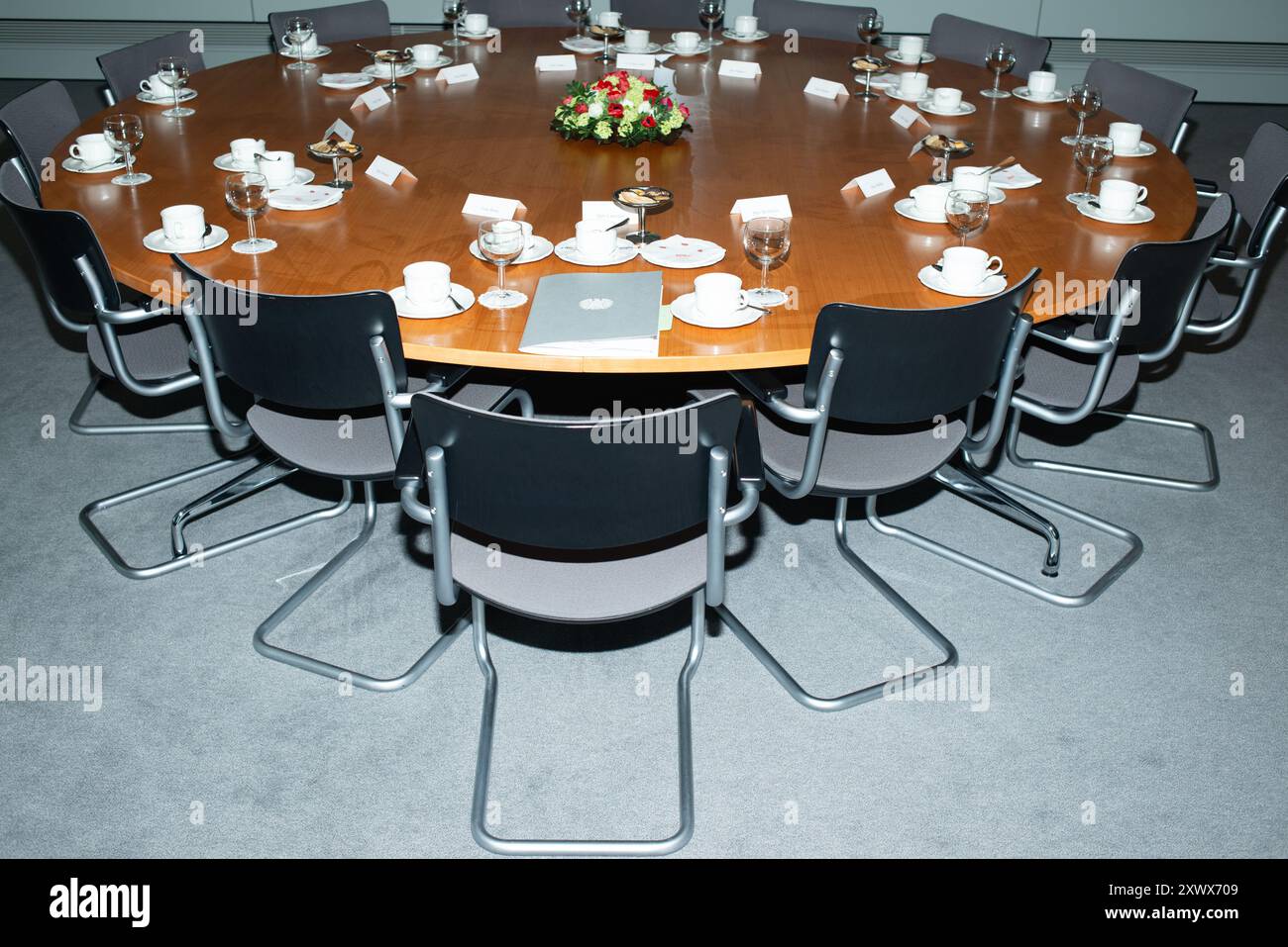 Meeting room setup hi-res stock photography and images - Alamy