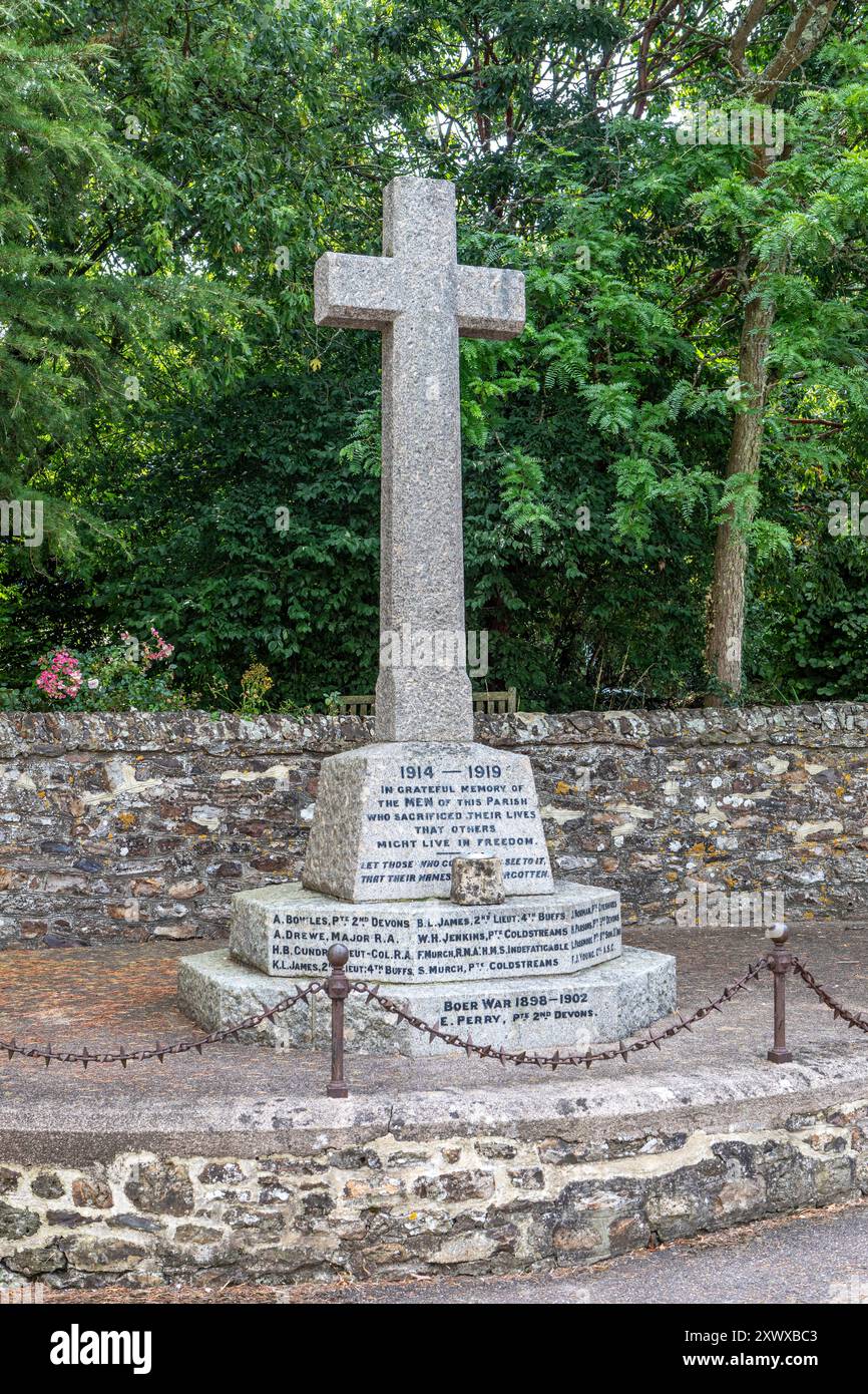 The war memorial in Broadhembury, Devon Stock Photo - Alamy