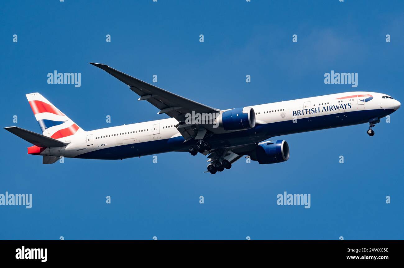 Boeing 777 336 er hi-res stock photography and images - Alamy