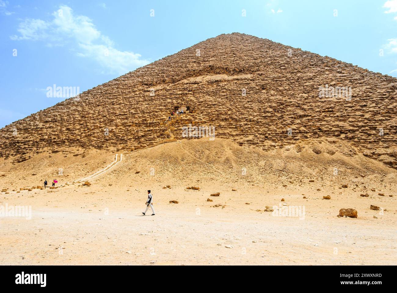 Snofru's Red Pyramid - Royal necropolis of Dahshur, Lower Egypt Stock Photo - Alamy