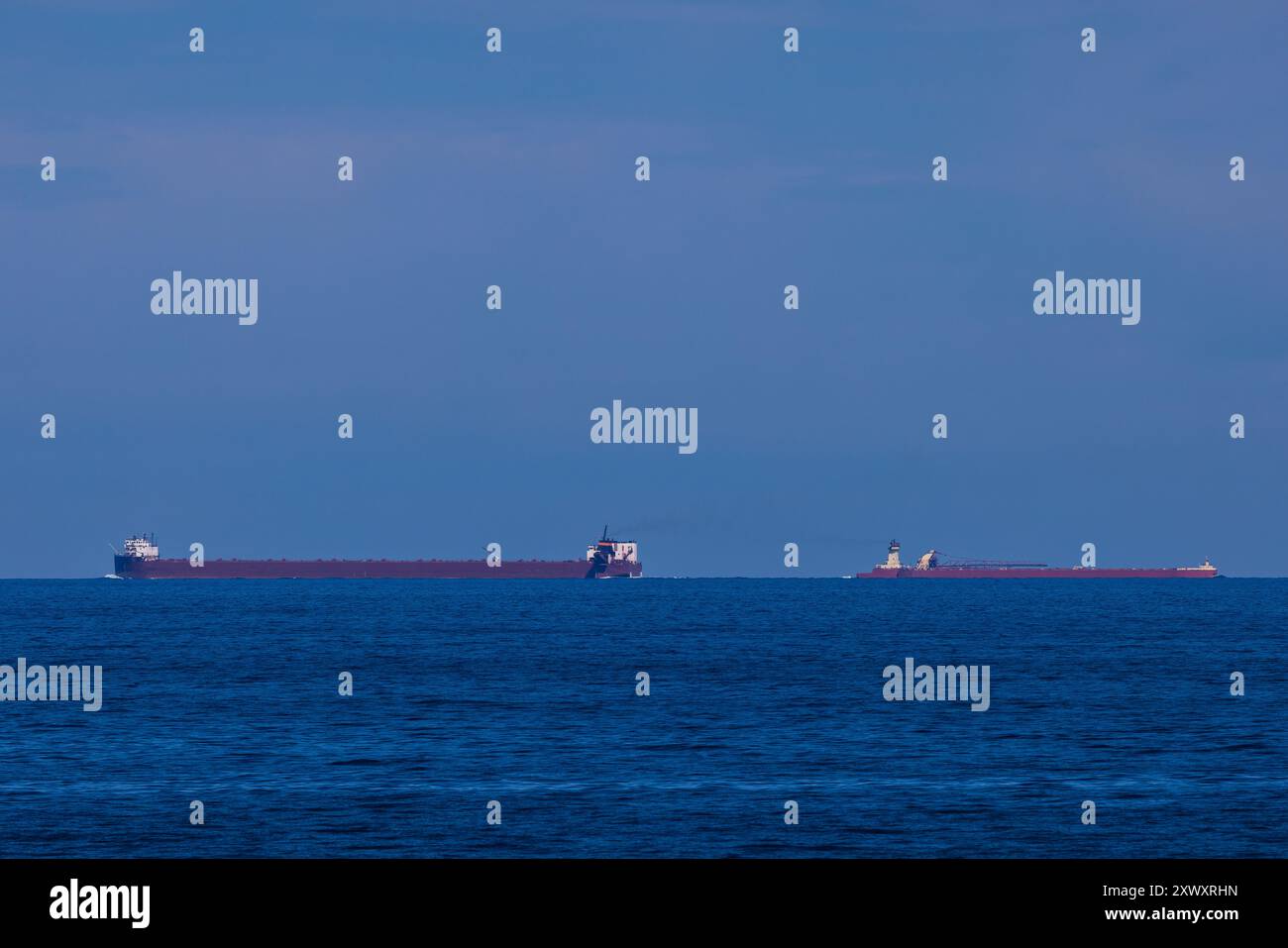 Two Ships Passing Each Other On Lake Superior Stock Photo - Alamy