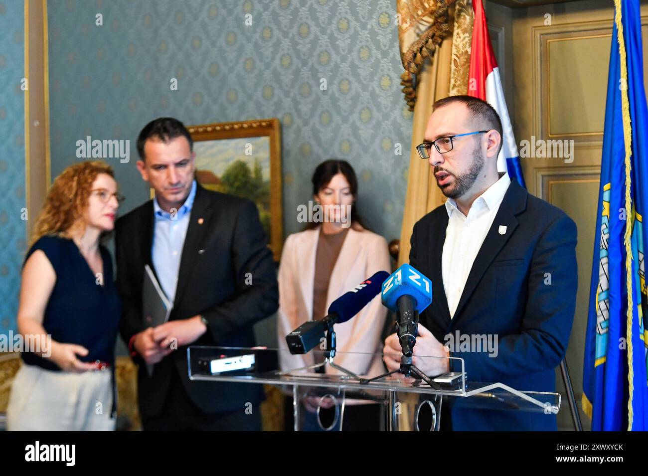 Veliaj hi-res stock photography and images - Alamy