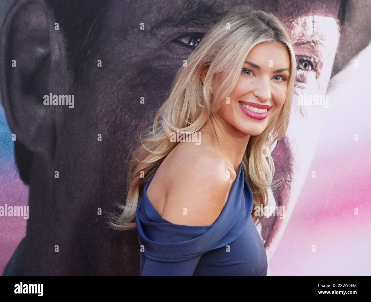 Camryn kinsey hi-res stock photography and images - Alamy