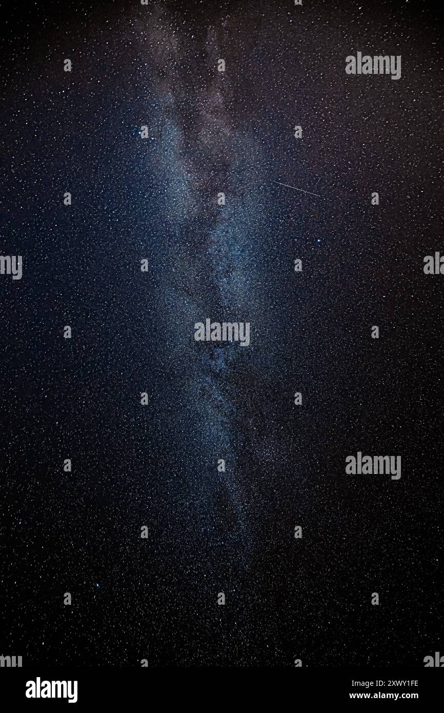 Background Night Starry Sky With Bright Stars And Meteoric Track Trail ...