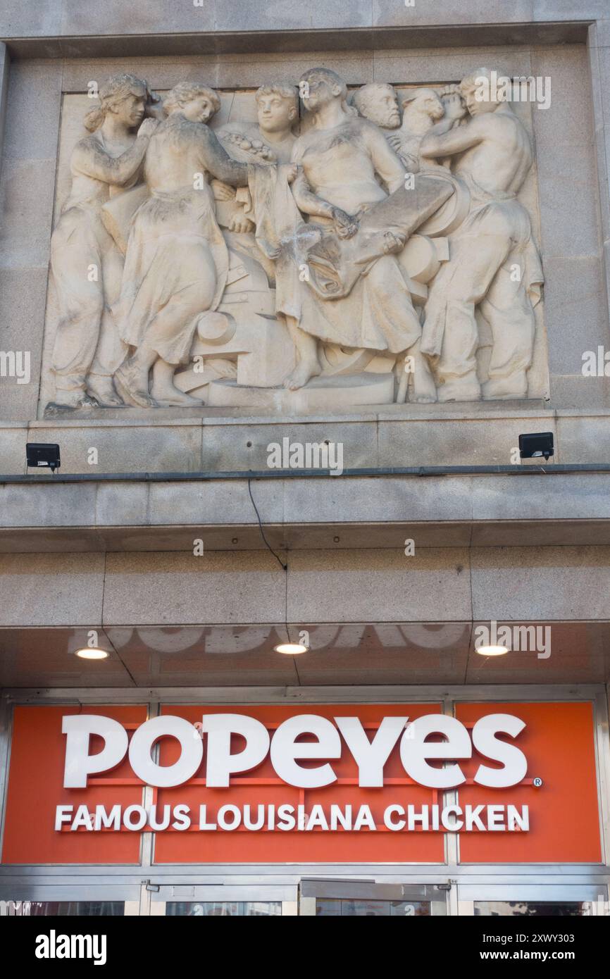 Popeyes Fast Food Chain, Shop Store Popeyes logo Prague Czech Republic ...