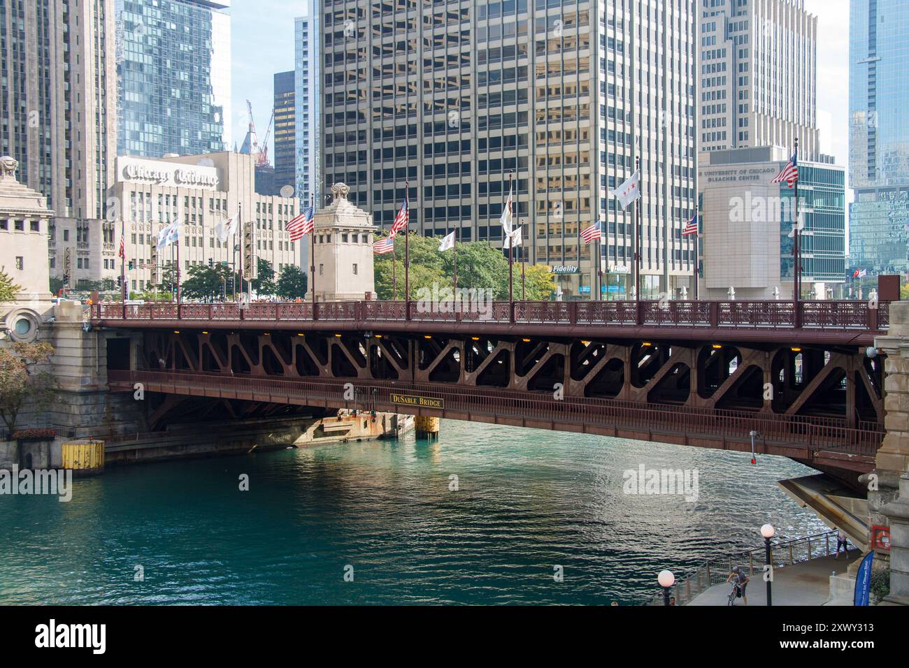 The DuSable Bridge over Chicago river and the skyline with modern architecture buildings in ...