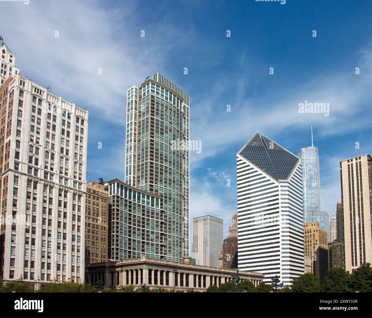 The skyline with modern architecture buildings in Chicago, IL, USA ...